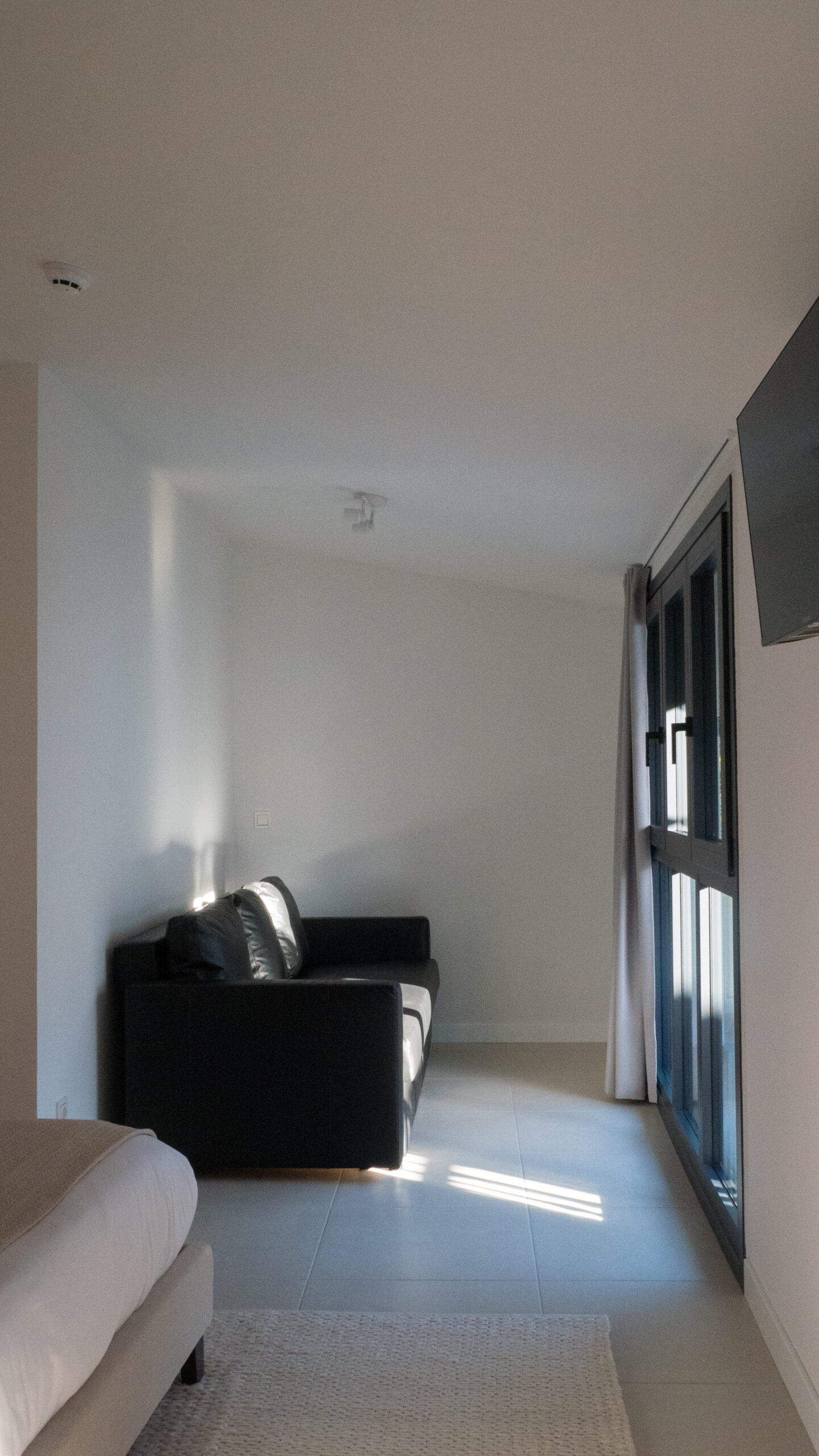 Familiar superior - Adaka House